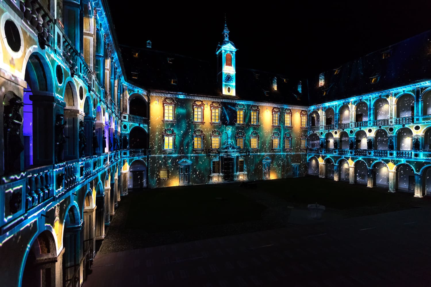 Music & Light Show - Hotel zur Brücke